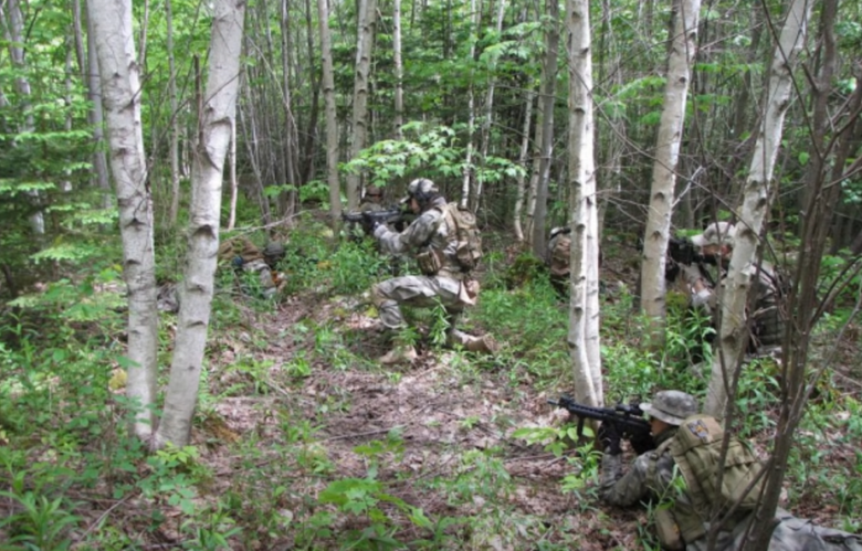 Airsoft vs. Paintball: What’s the Difference? - PaintballProfy